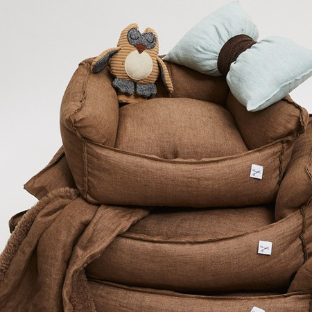 Louisdog Irish Linen Boom Bed/Choco Brown