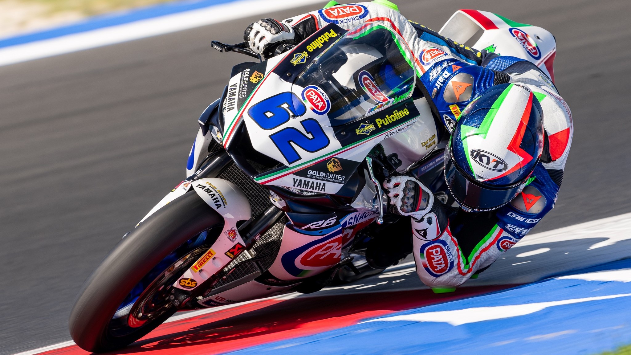 MANZI TAKES SPECIAL LIVERIED PATA YAMAHA TEN KATE RACING MACHINE TO THE ...