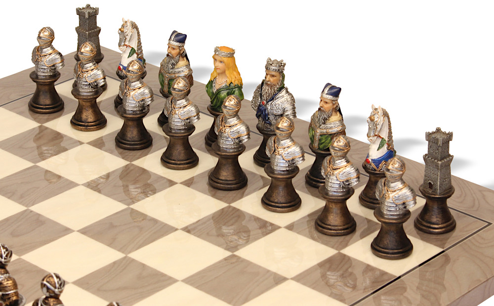 Medieval Bust Theme Chess Set with Classic Walnut & Maple Chess Board