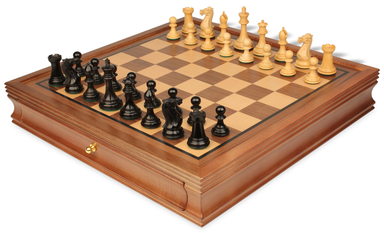 New Exclusive Staunton Chess Set in Ebony & Boxwood with Walnut Chess ...