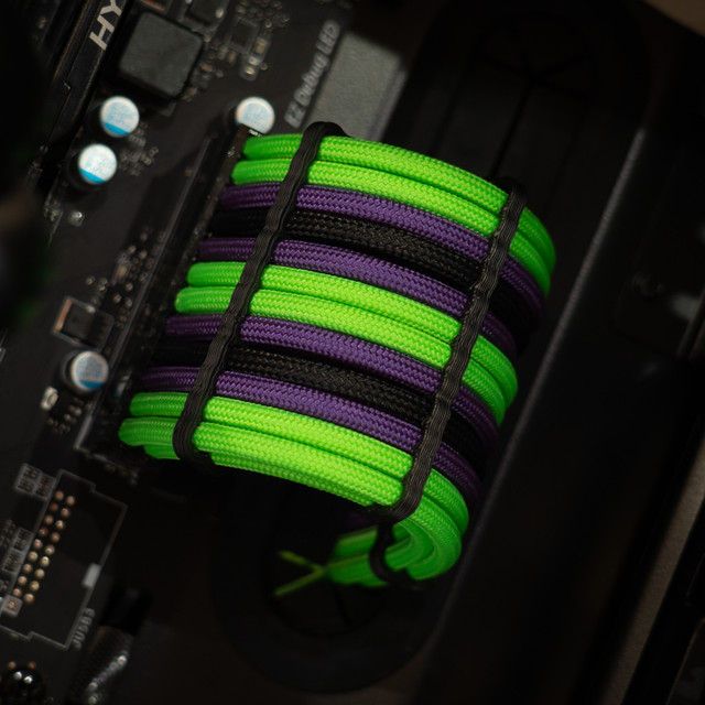 Ensourced Customs | Custom Handcrafted Sleeved PC Cables