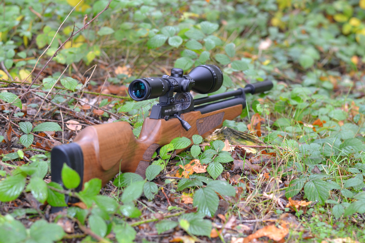 Webley Raider Classic PCP Air Rifle Wood .22 (5.5) - Highland Outdoors ...