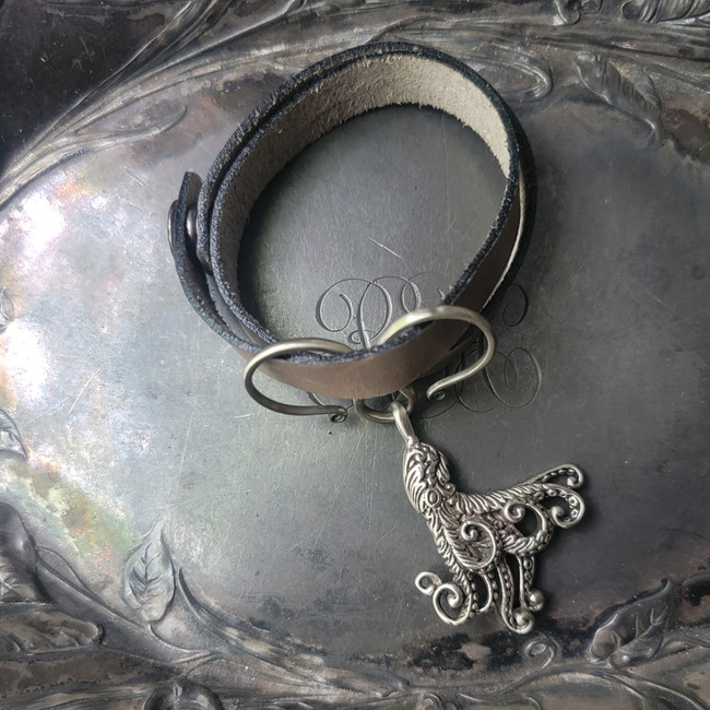 Octopus Oxbow Double-Wrap Shawl Cuff - JUL Designs