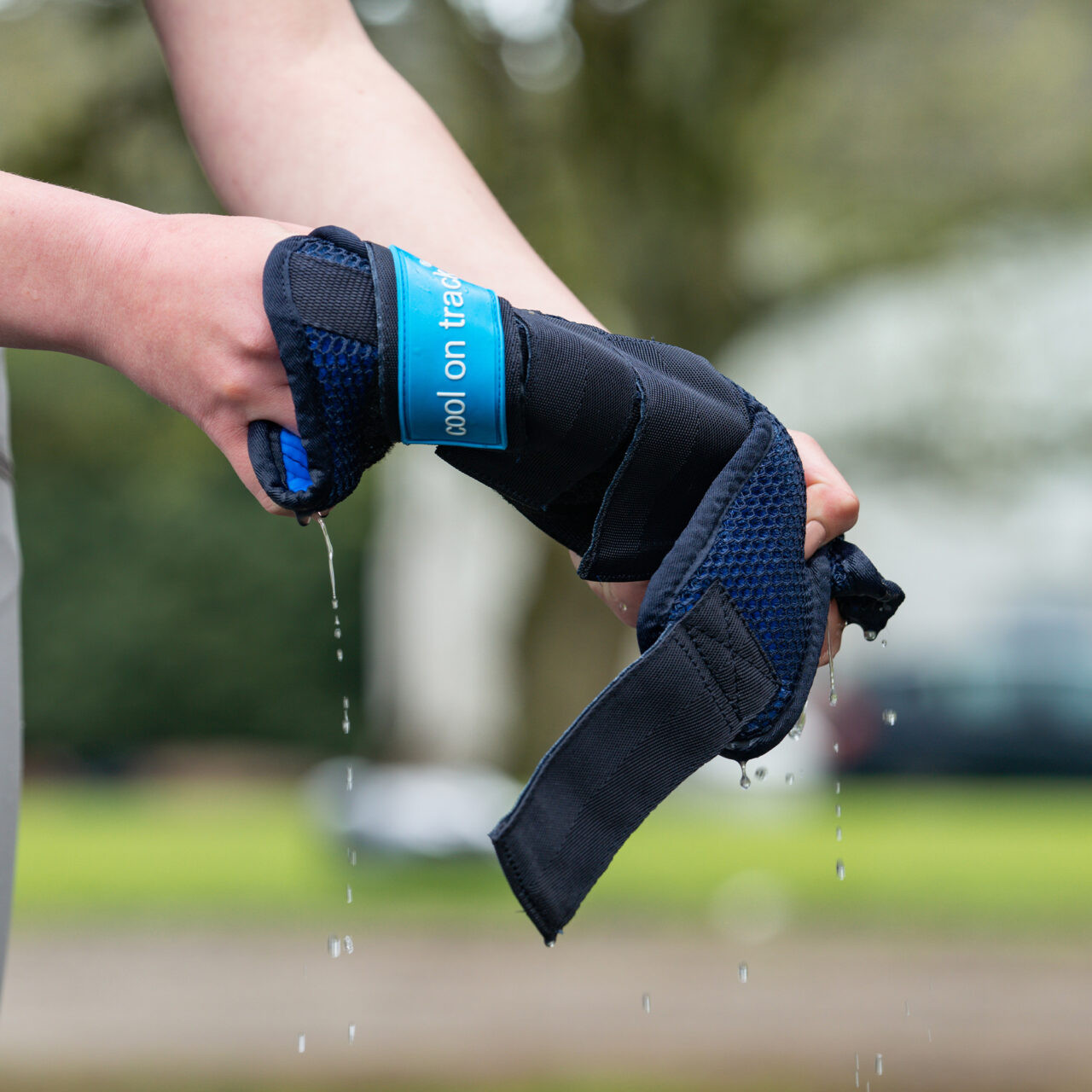 Cool on Track® Quick Wraps - War Bar Tack