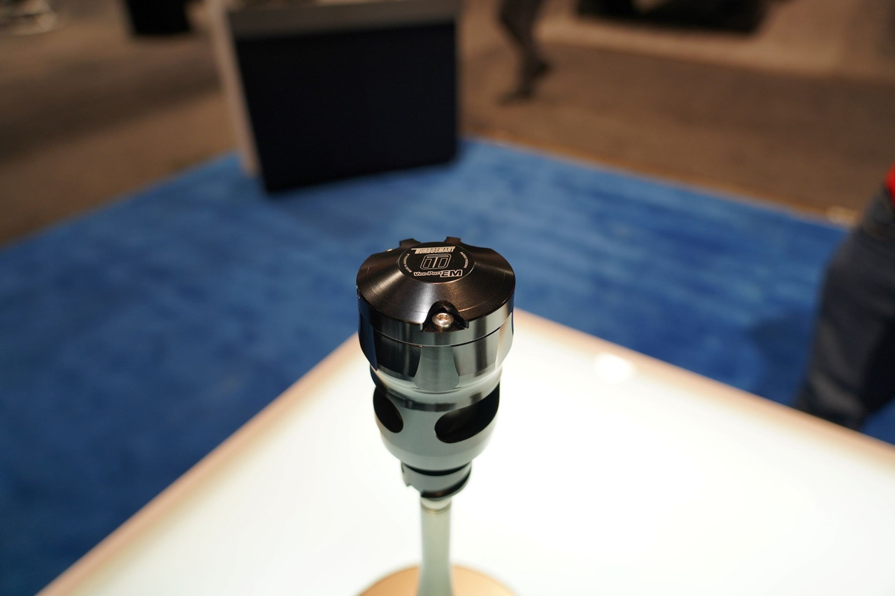 TurboSmart Vee Port EM Blow-Off Valve w/ EM BOV Technology