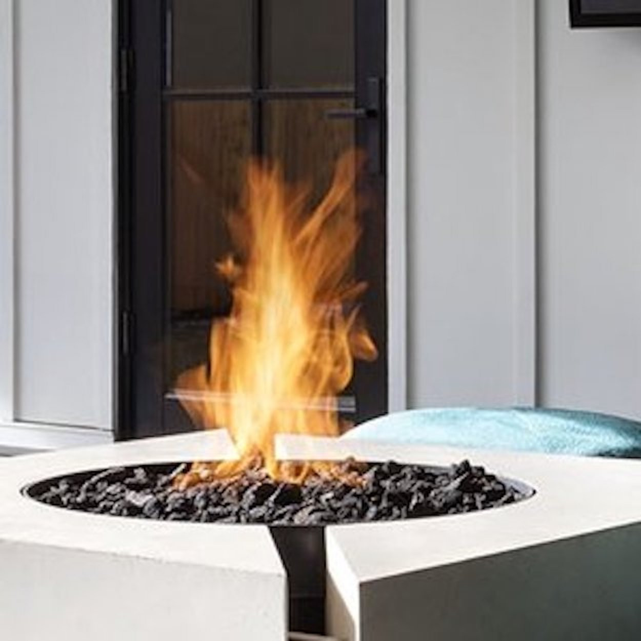 Modern Outdoor Gas Fire Pit