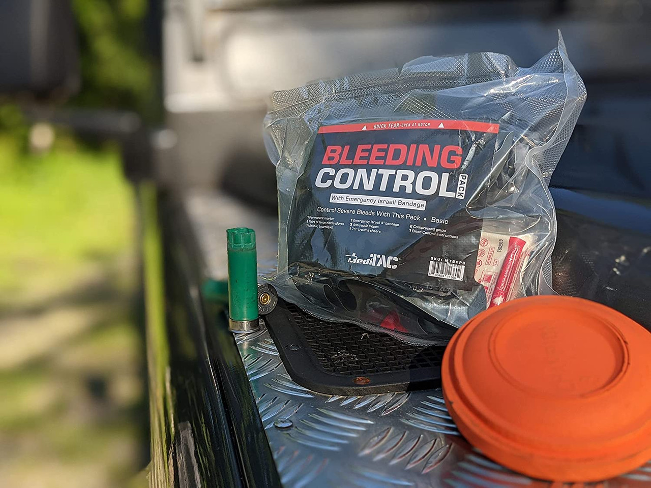 MediTac Basic Bleeding Control Pack Feat. SWAT-T Tourniquet, Emergency ...