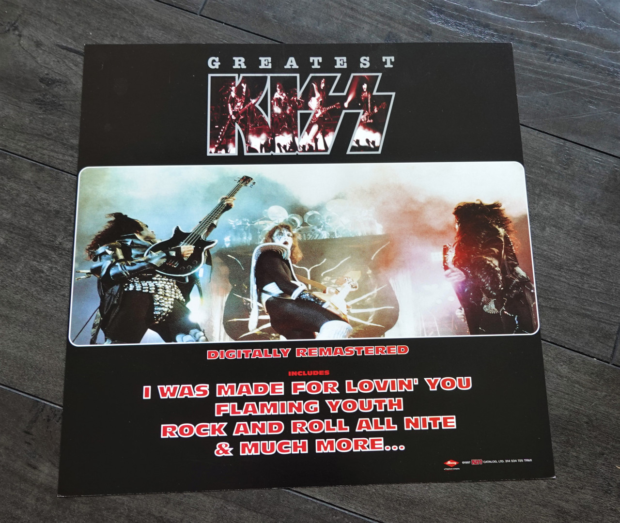 Greatest KISS Album Flat