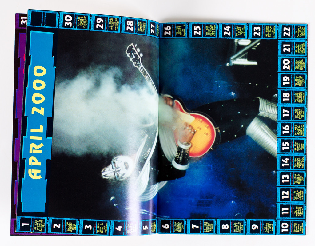 KISS Strike Hot Shots 2000