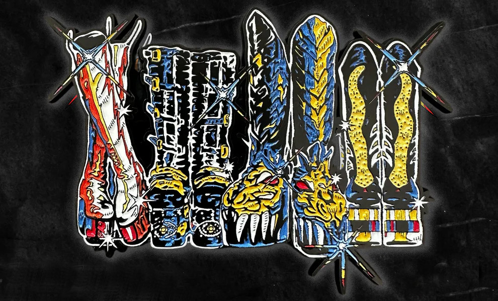 Kiss Boots Pin
