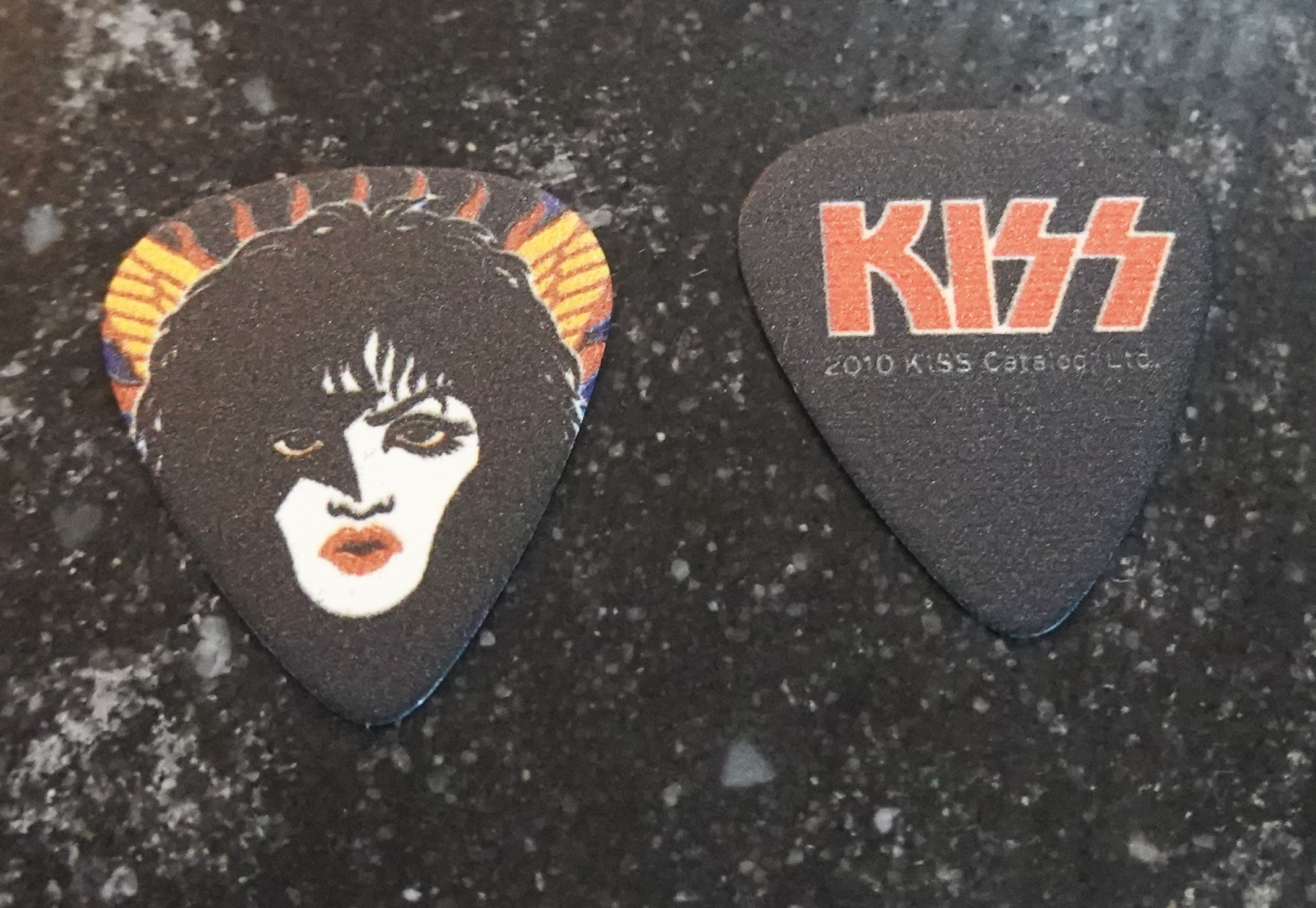 Guitar_Picks - Page 1 - KISSArmyWarehouse.com
