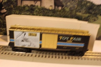 VINTAGE K-LINE TRAINS - 1995 NEW YORK TOY FAIR BOXCAR- 0/027- NEW - P1 ...