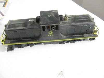 LIONEL POST-WAR - 628 NORTHERN PACIFIC CENTER CAB - RUNS FINE-GOOD ...