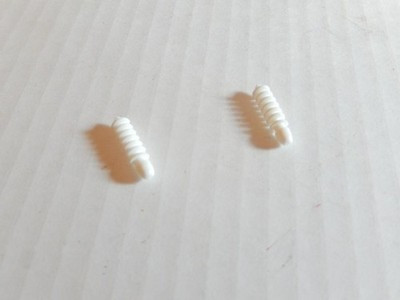 LIONEL PART -6967-025 - INSULATOR (LONG) - 2 PIECES - SNAP -IN - -NEW ...