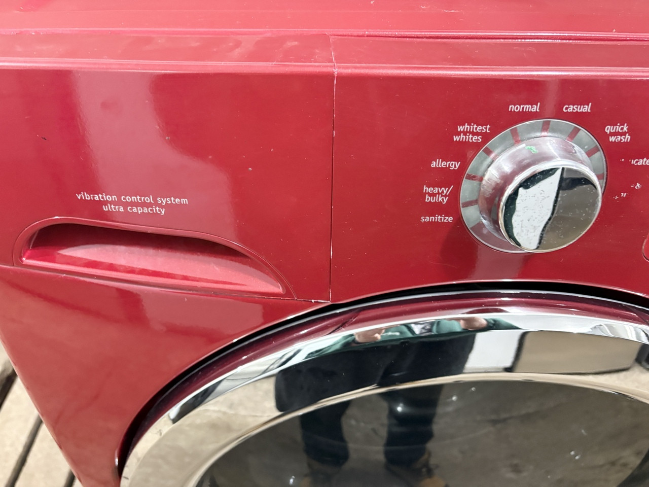 Frigidaire 27" Wide Red Front Load Washer With Free Pedestal, Free 60 ...