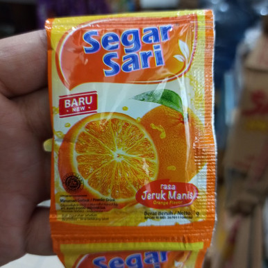 Segar Sari Rasa Jeruk Manis (Segar Sari Sweet Orange Flavored), 70gr ...