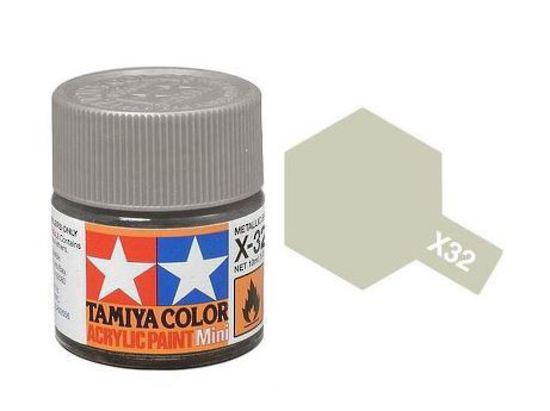 X32 Tamiya 10ml Gloss Acrylic Paint: Titanium Silver