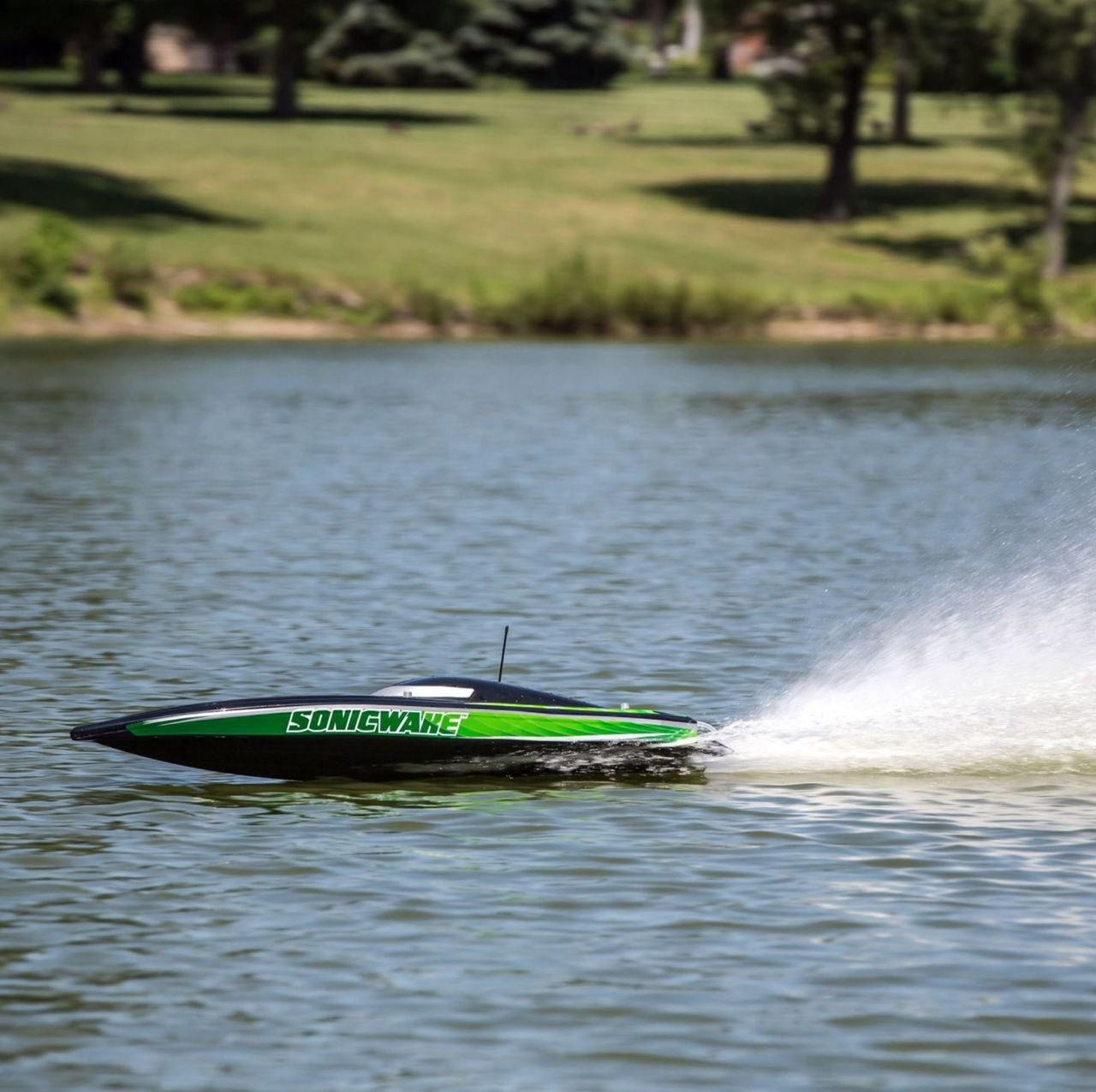 Pro Boat PRB08032T2 Sonicwake 36" Self-Righting Brushless Deep-V RTR RC ...