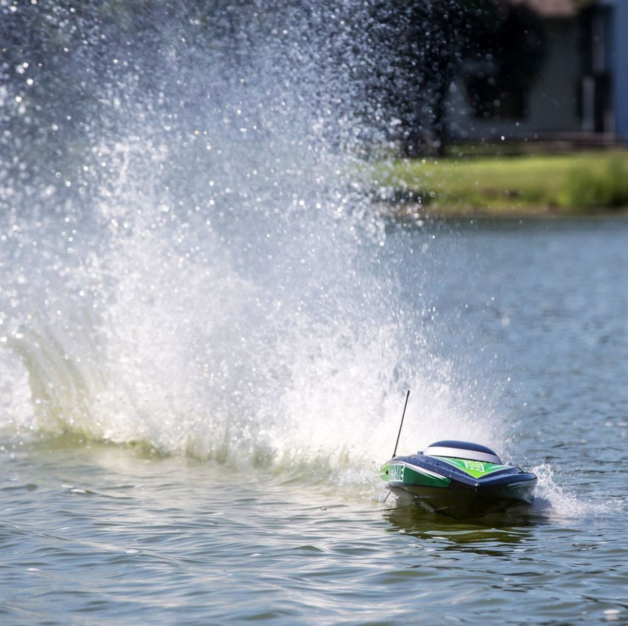 Pro Boat PRB08032T2 Sonicwake 36" Self-Righting Brushless Deep-V RTR RC ...