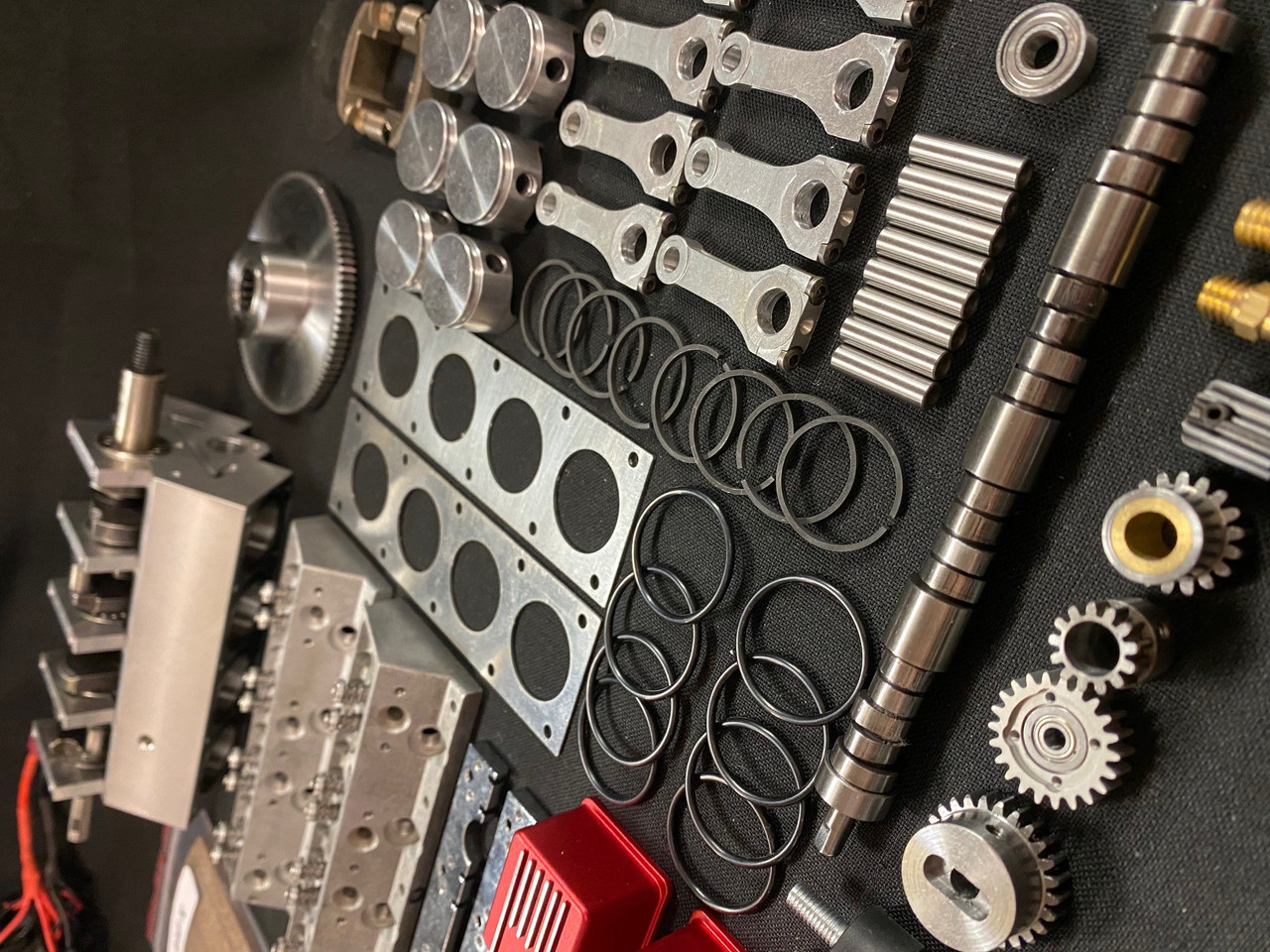 1/4 Scale V8 Nitro Engine Assembly Kit