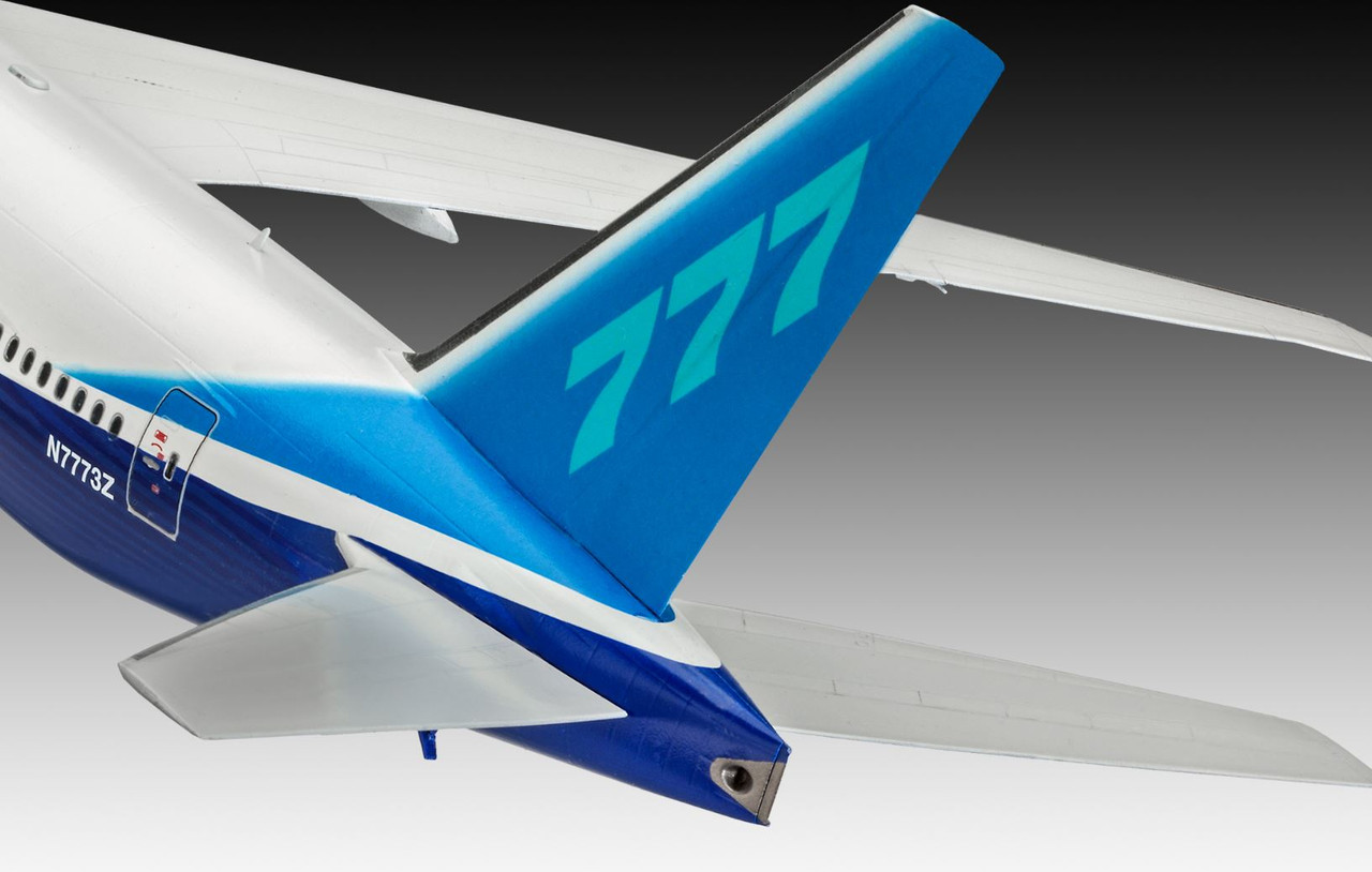 Revell 1/144 Boeing 777-300ER