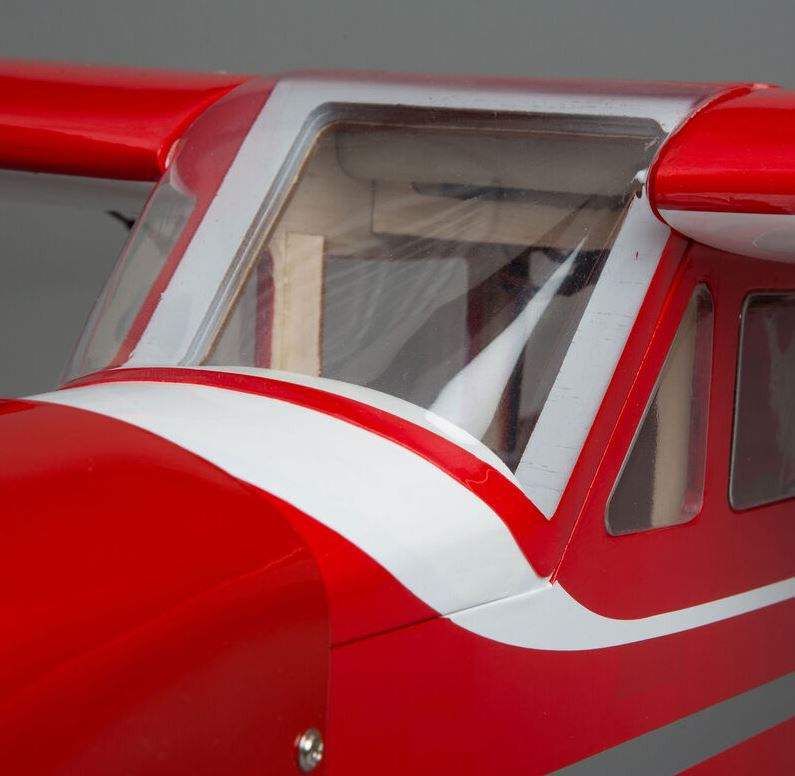 Hangar 9 Valiant 10cc 69" ARF