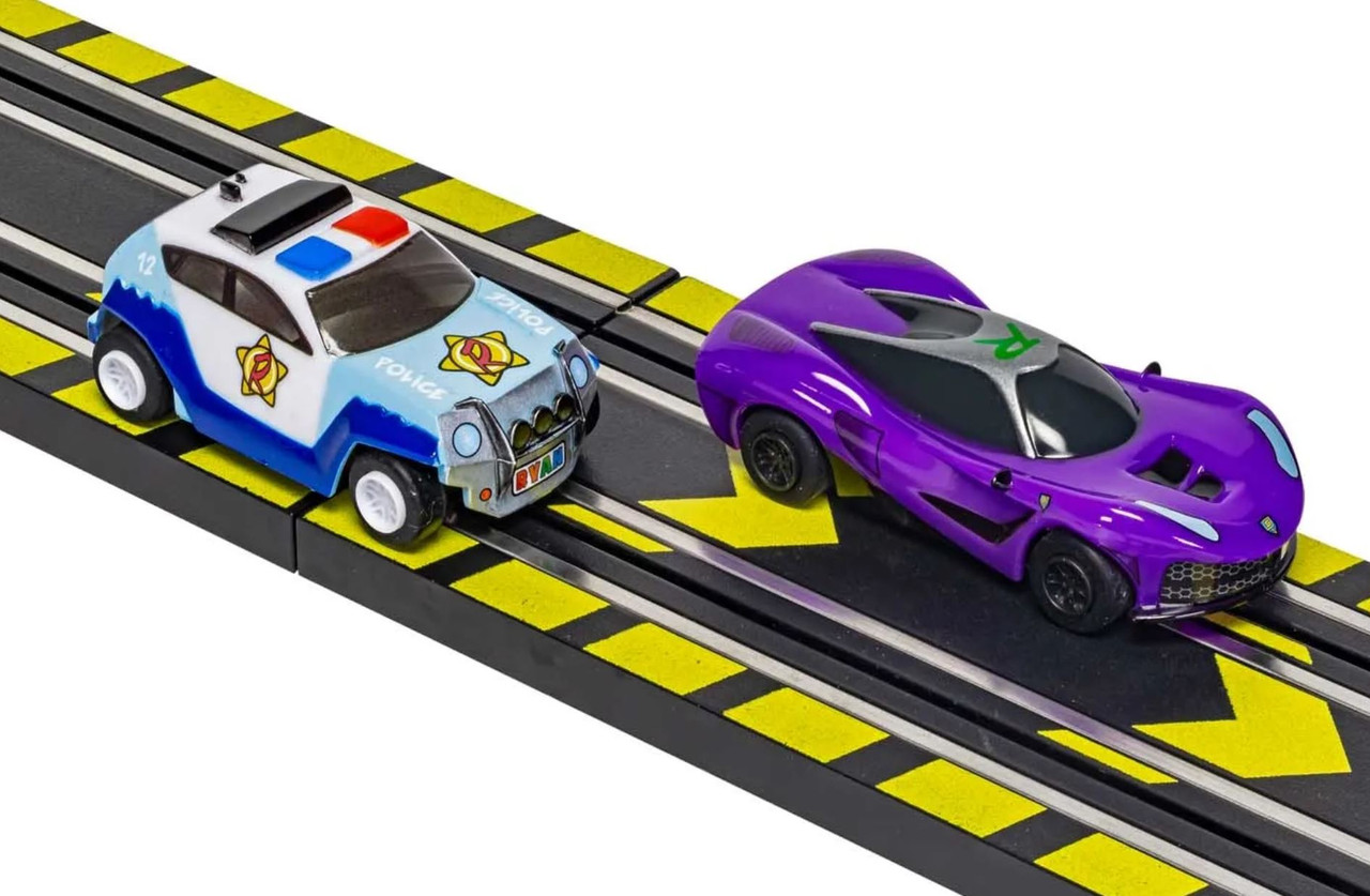 Scalextric G1160M Micro Scalextric Ryan's World Street Chase Battery ...