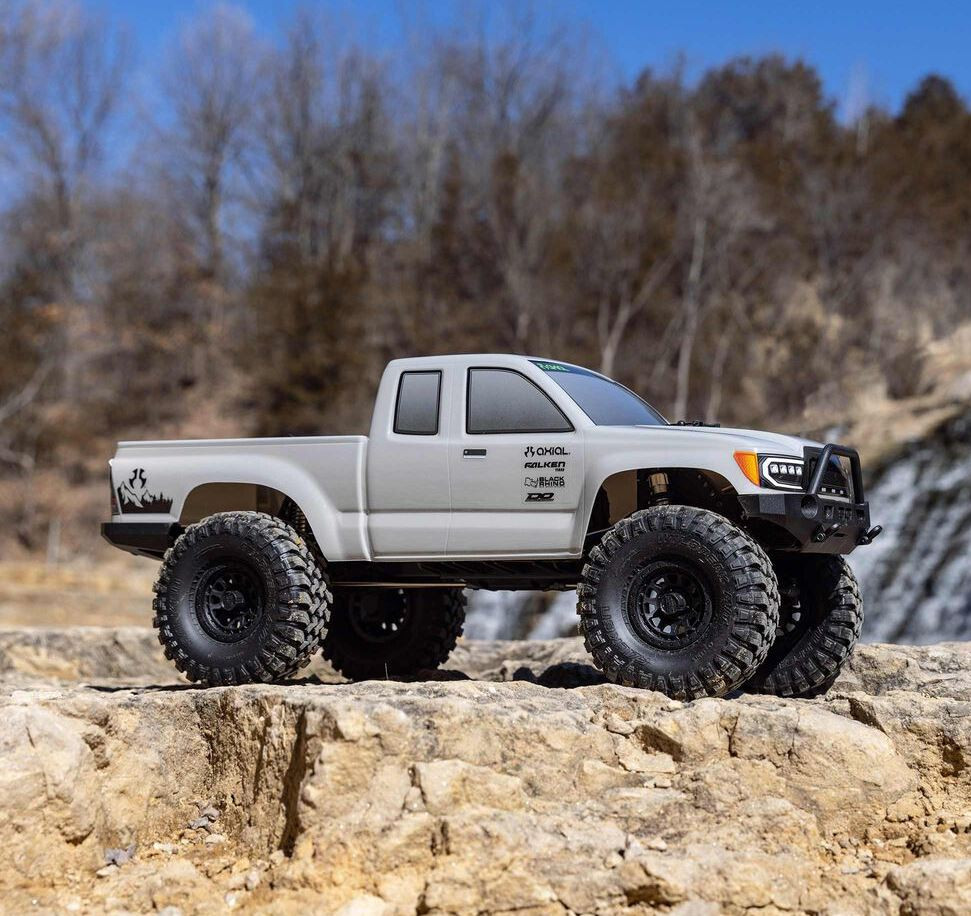 Axial AXI03027T3 1/10 SCX10 III Base Camp 4WD Rock Crawler Brushed RTR Grey