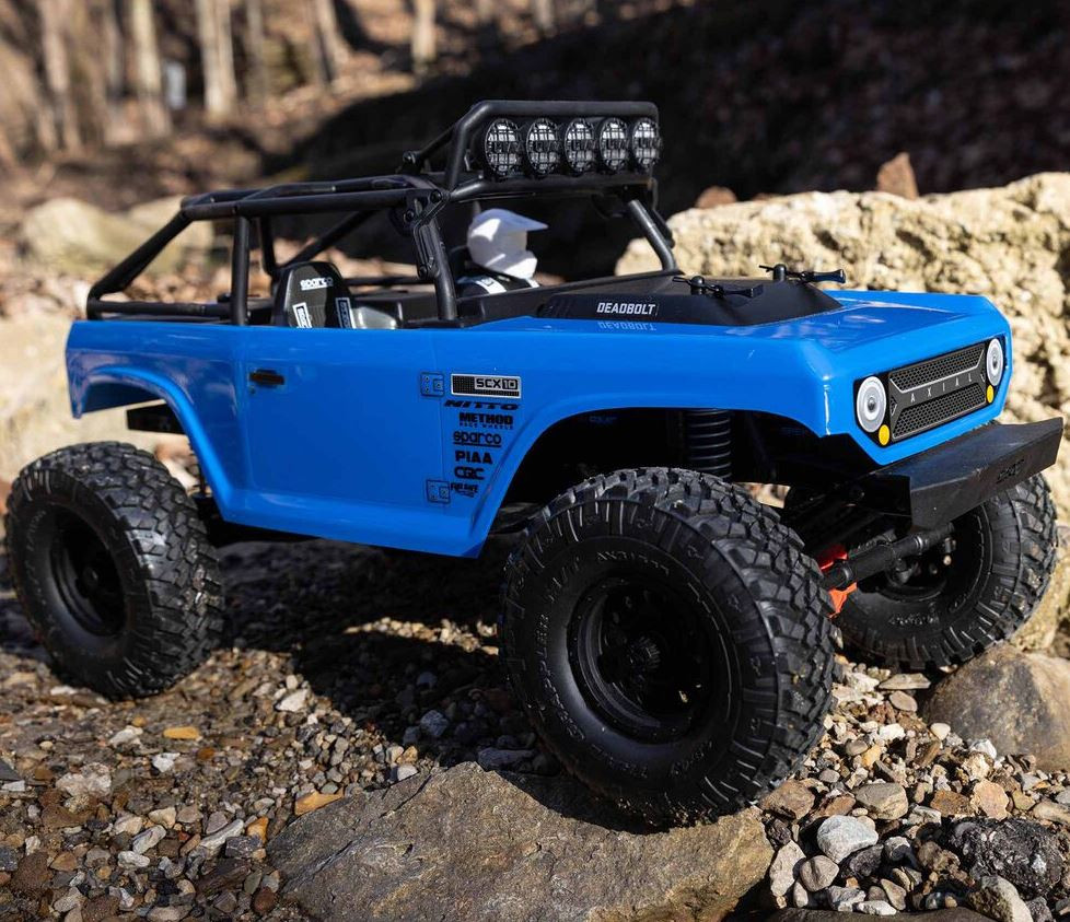 Axial AXI03025T1 1/10 SCX10 II Deadbolt 4WD Brushed RTR Blue