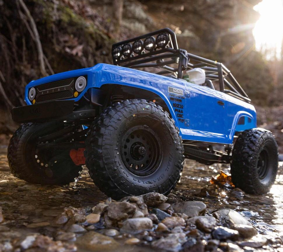 Axial AXI03025T1 1/10 SCX10 II Deadbolt 4WD Brushed RTR Blue
