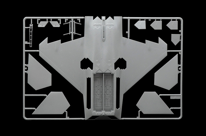 Italeri 0850 1/48 F-22 Raptor Model Kit