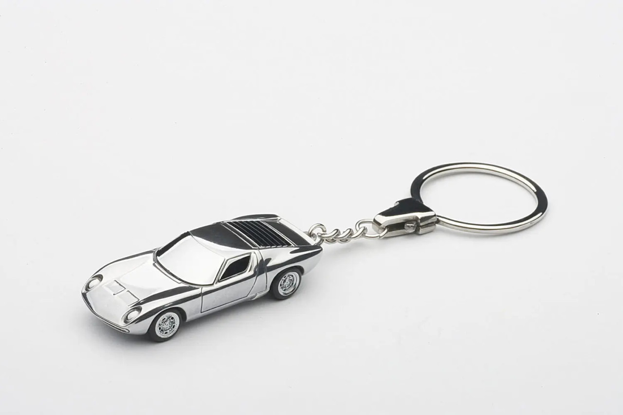 AutoArt 41609 Lamborghini Miura SV Aluminium Keychain