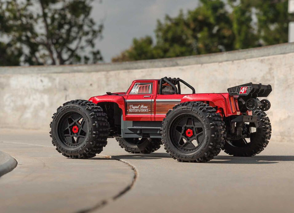Arrma ARA4410V2T4 1/10 Outcast 4x4 4S V2 BLX Stunt Truck RTR Red