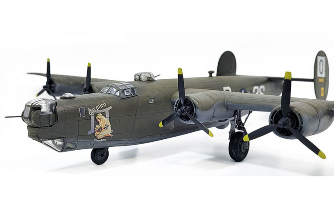 Academy 12584 1/72 USAAF B-24H Liberator Zodiac Model Kit
