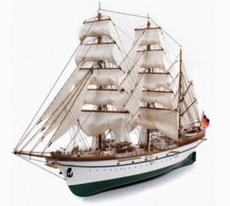 Billing Boats 730 1/100 Esmeralda Naval Training Ship Model Kit