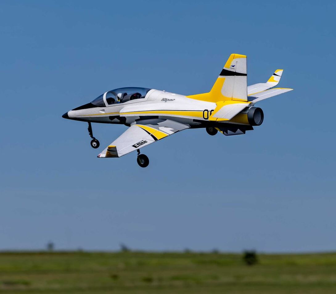 E-flite EFL07750 Viper 64mm EDF Jet BNF Basic w/AS3X+ & SAFE Select