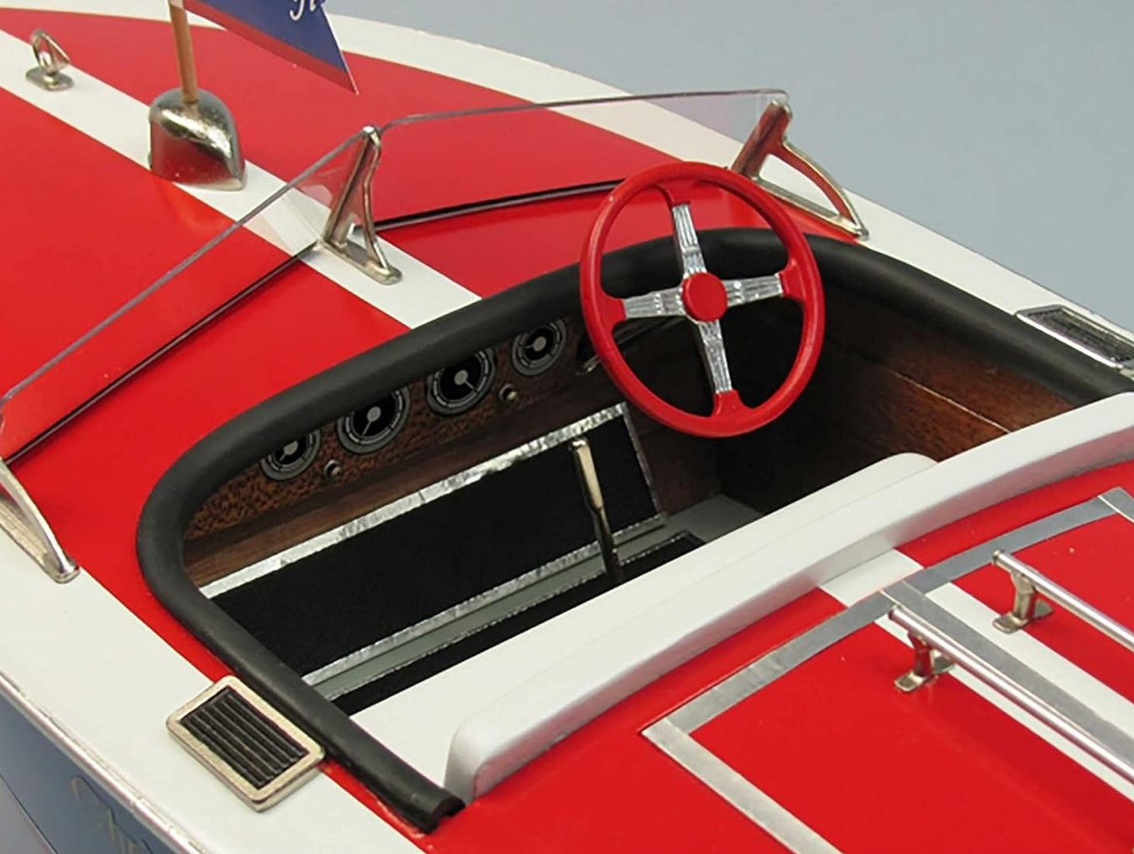 Dumas 1263 Chris-Craft 16' Painted Racer Kit