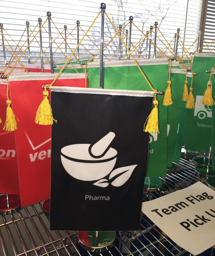 Banner Vertical / Table Flag | Express-Impress