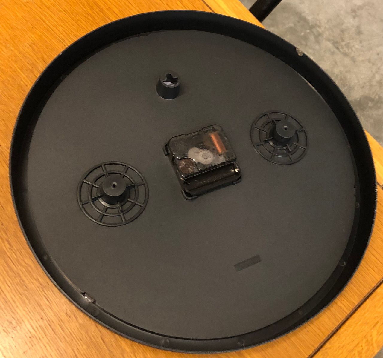 12 inch Clock Quartz Round, Black Case, White Face - Pack of 9