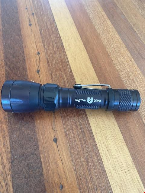 SureFire U2-BK-WH U2 Ultra LED Flashlight (Black) **** - HUDSONGUNNER LLC