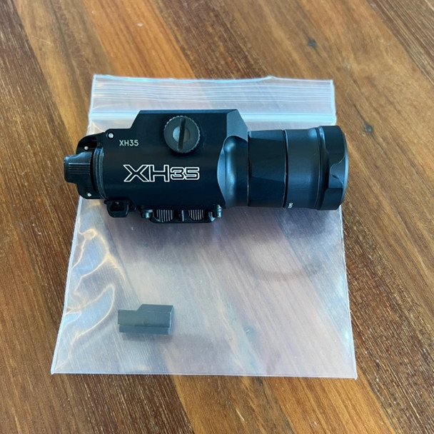 SureFire XH35 1000 Lumen Dual Output LED WeaponLight for Masterfire ...