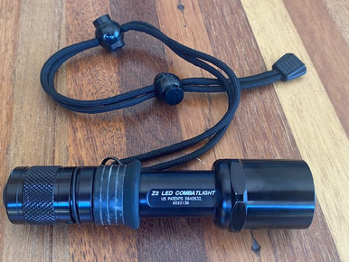 Surefire Z2L-BK LED CombatLight Vintage Discontinued Flashlight ...
