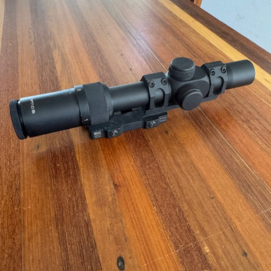 US OPTICS 1-8x27 SR-8C Riflescope W/ ADM Recon X Mount (BDC Illuminated ...