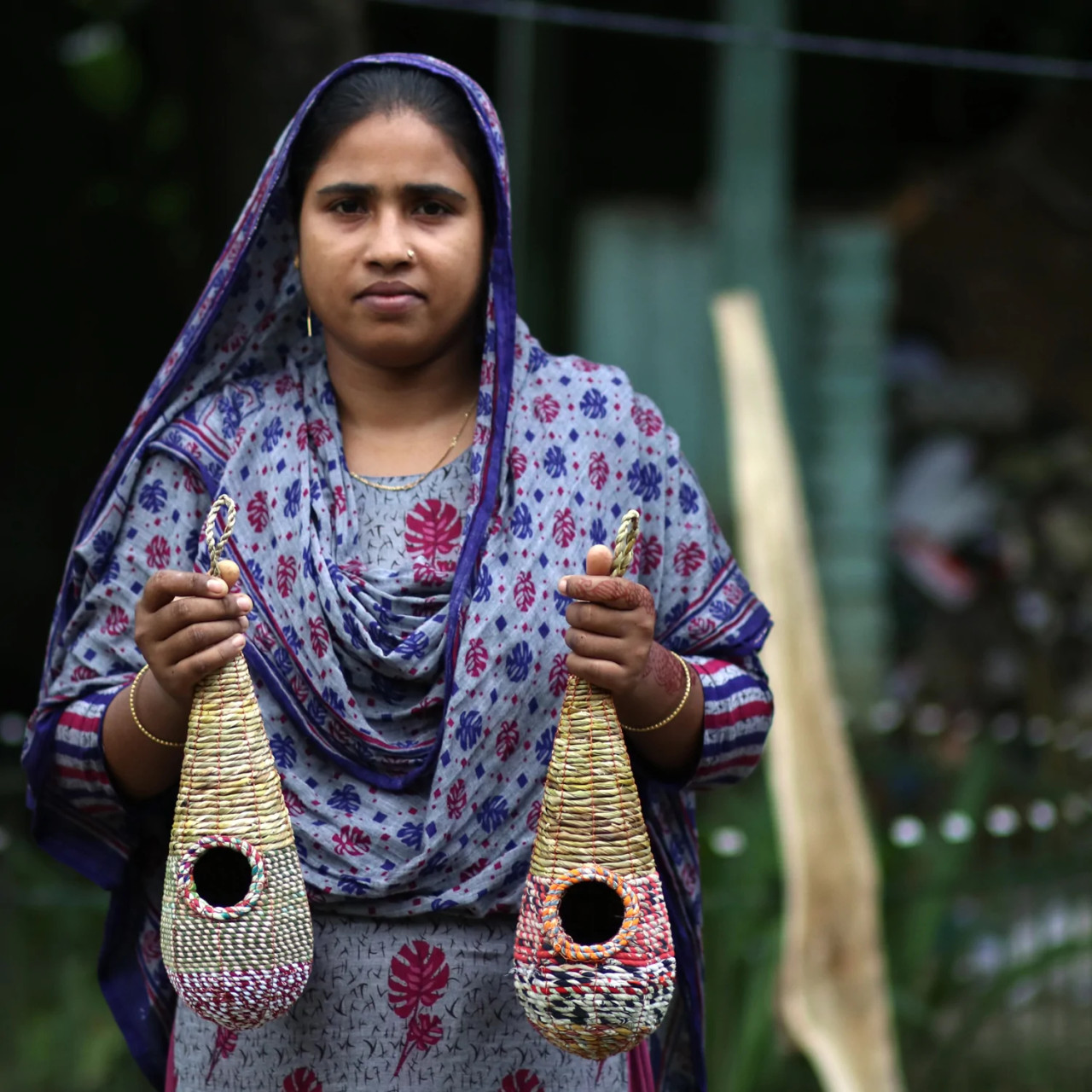 Tahera - Artisan Bird Nester - Mr Middleton Garden Shop