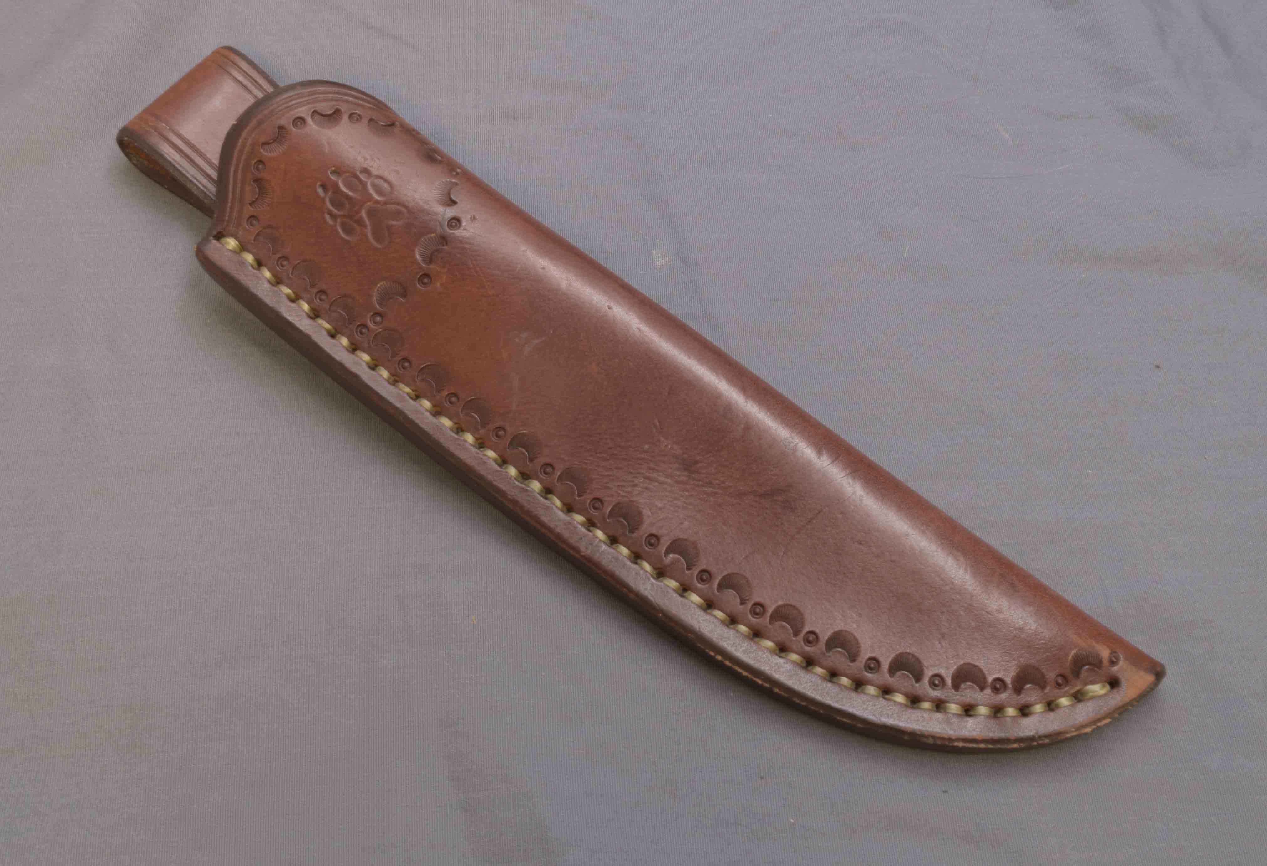 Knife Sheath - Leather - Nice quality - Retro Rifles