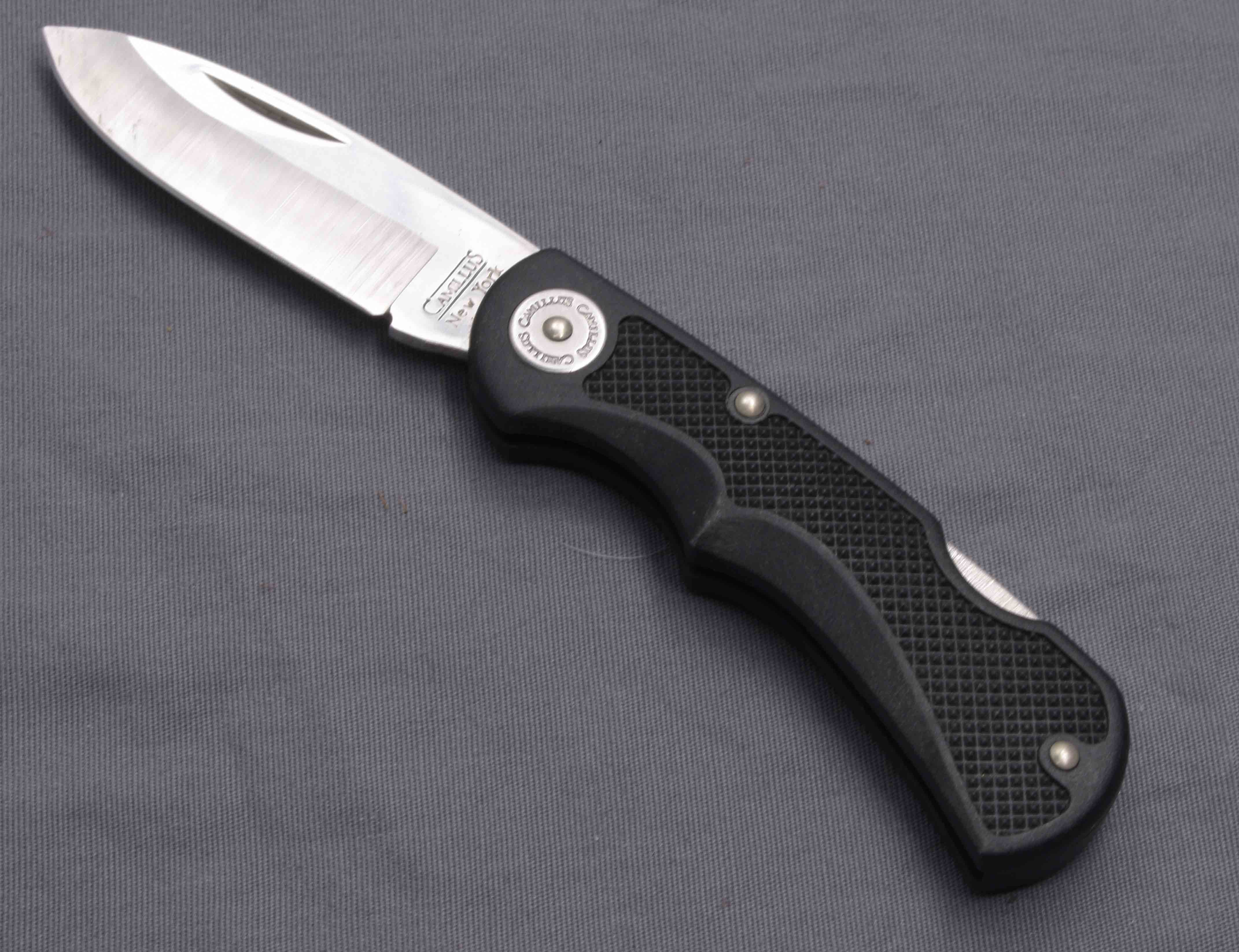 CAMILLUS USA Lockback Knife - RARE vintage - 15+ years old - Retro Rifles