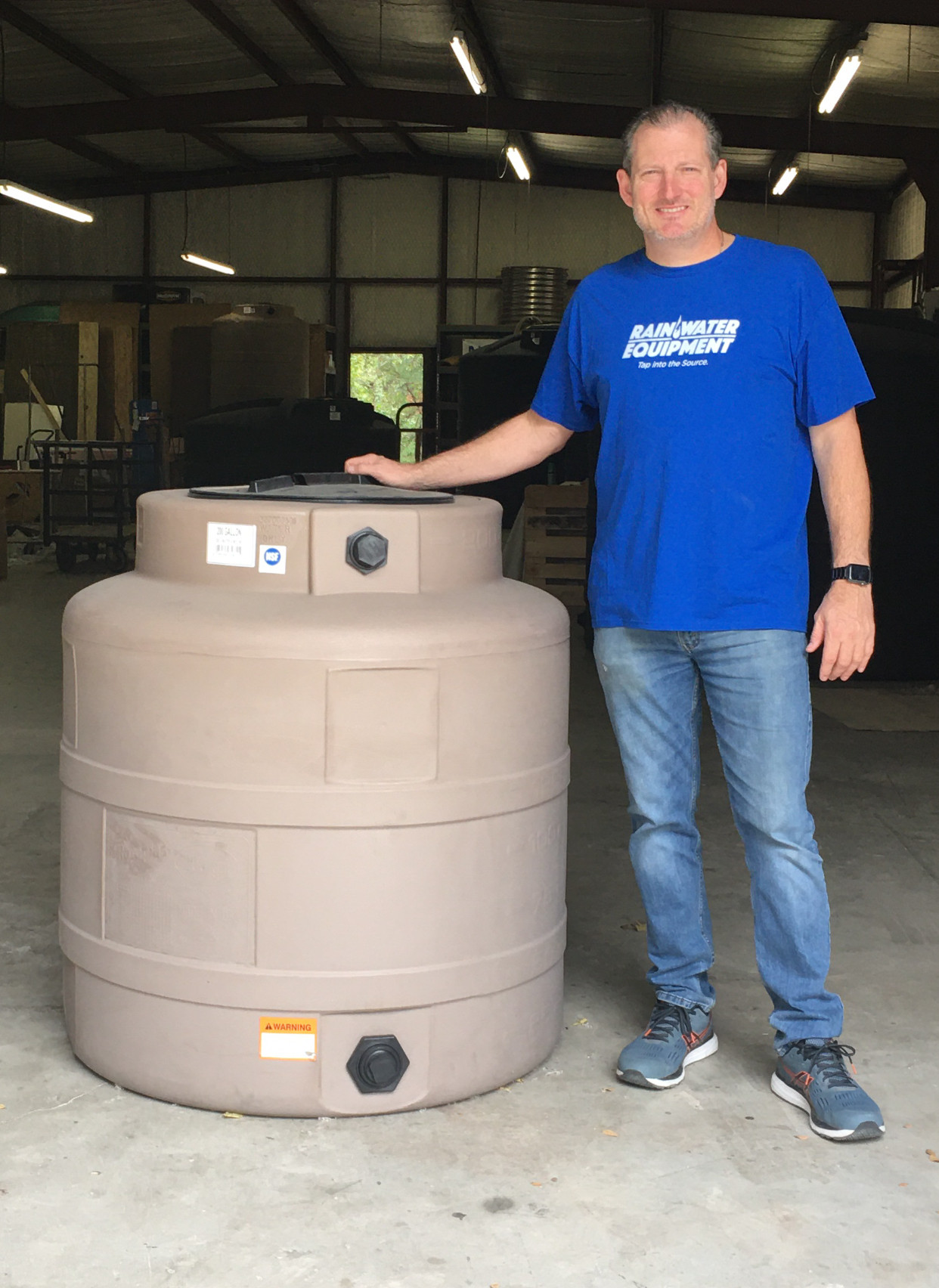 700 Gallon Rectangle Water Storage Tank 30814/30509