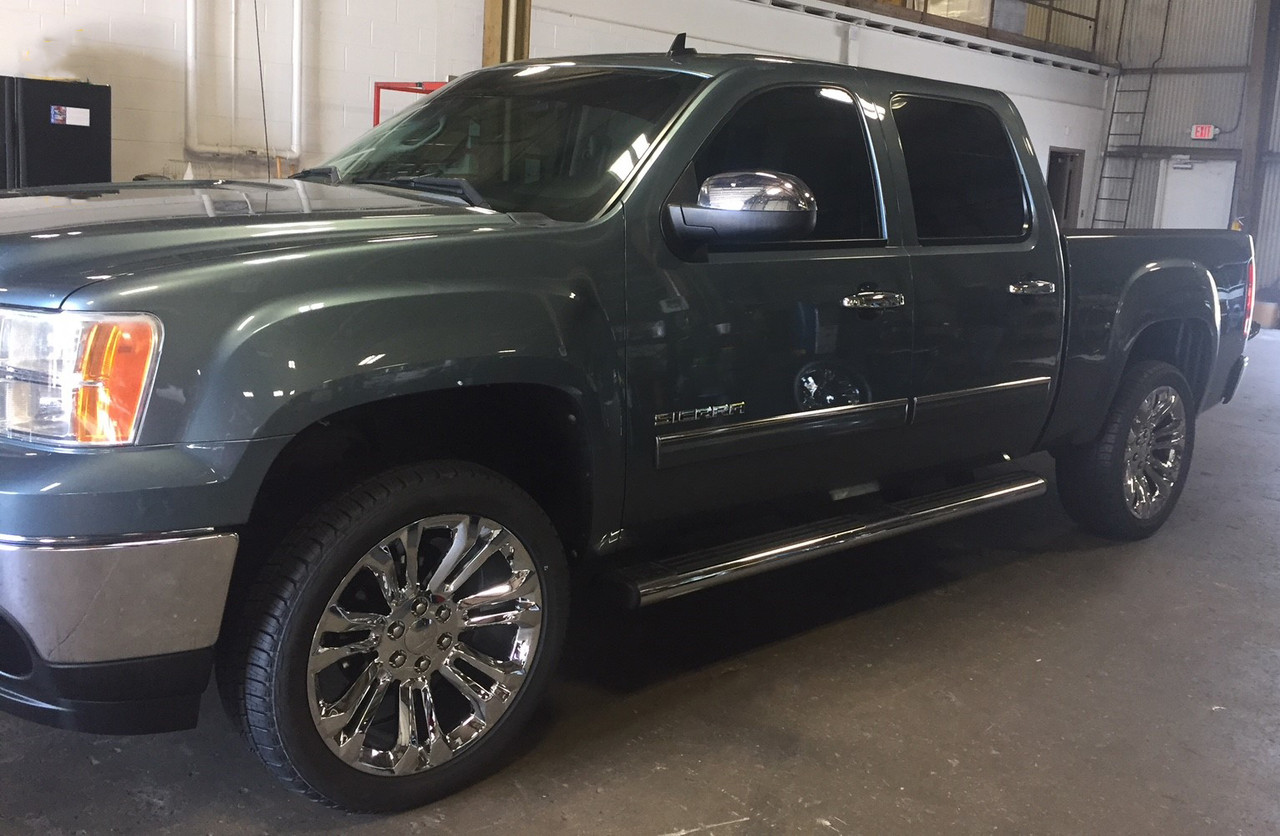 Gmc Split Spoke Chrome 22 Wheels With Bridgestone Tires