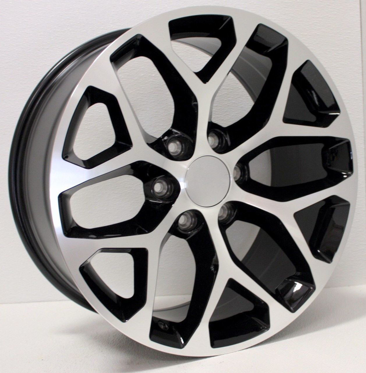 GMC 22 Inch Black and Machine Snowflake Rims for Sierra, Yukon, Denali