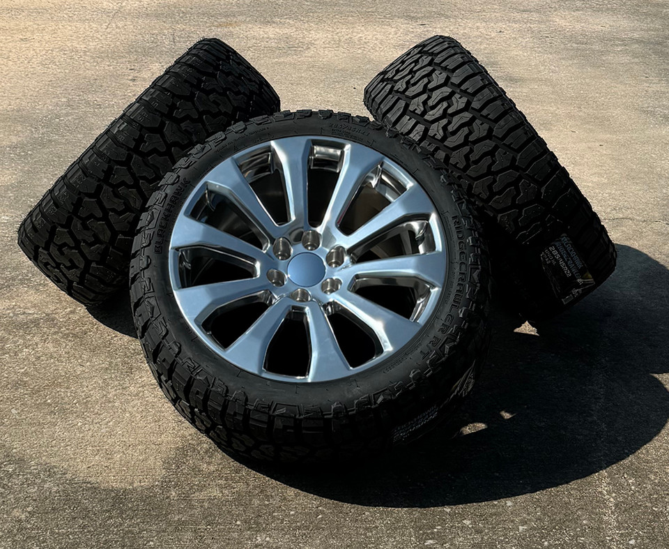 Chevy Style High Country Ten Spoke Polished 22" Wheels with Blackhawk R ...